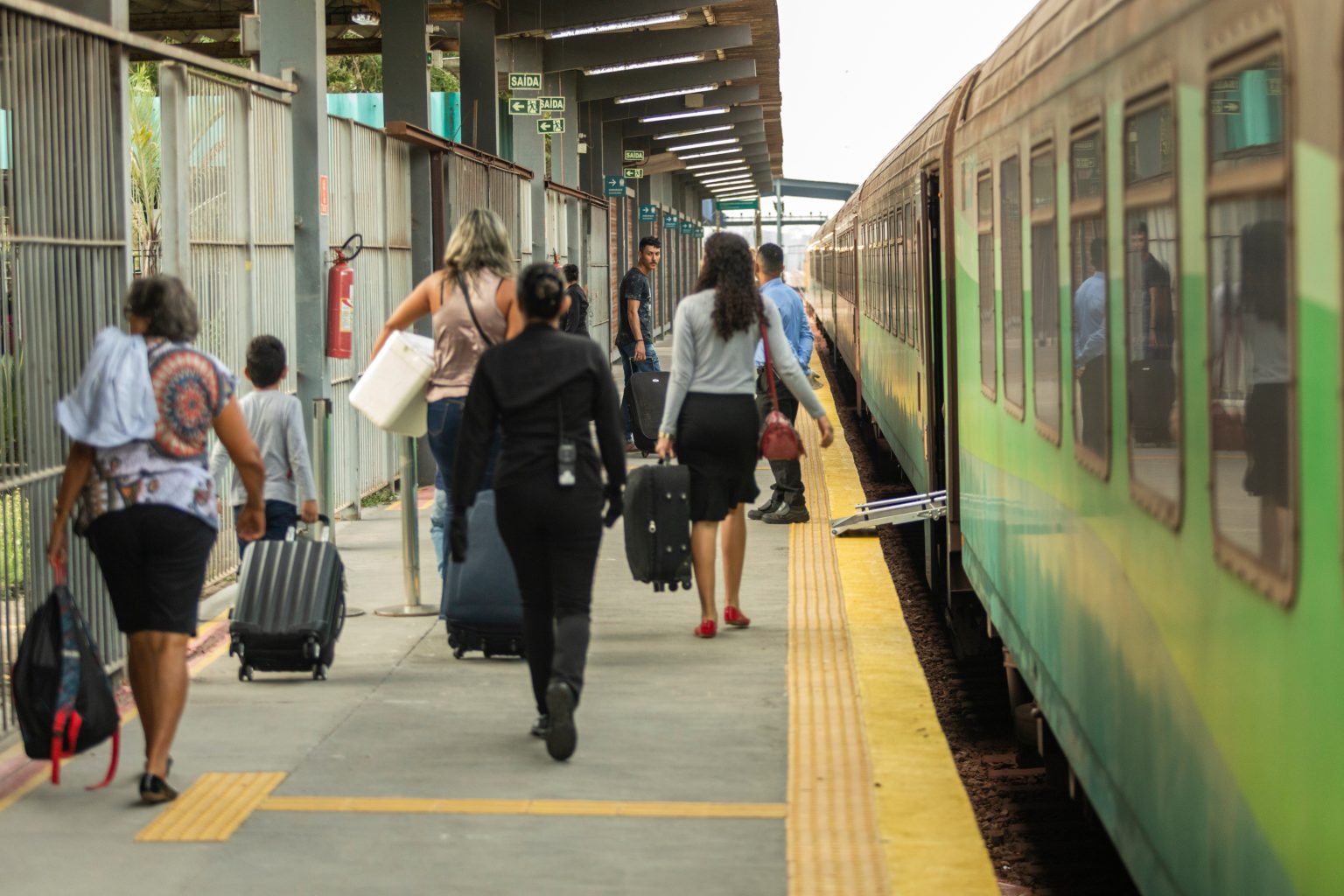 Trem de Passageiros da Vale transportou quase 140 mil pessoas de janeiro a junho - Portal ...